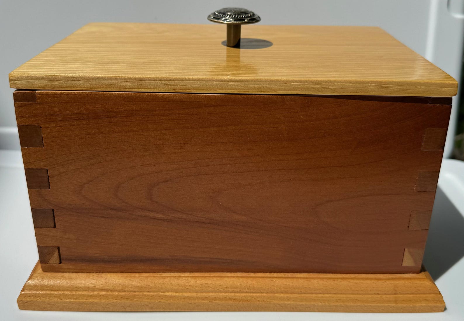 Hickory and Maple Wood Medium Box | Hand-crafted in the USA | Lift-top ...