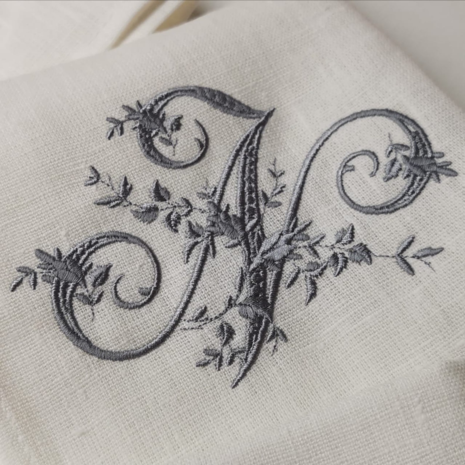 MACHINE EMBROIDERY Design Victorian Letter Embroidery Full Set Alphabet ...