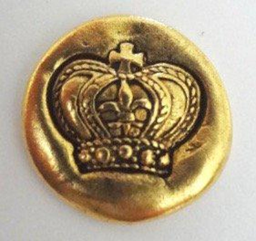 Crown Push Pins, Decorative Thumb Tacks, Pretty Office Decor, 15 Piece ...