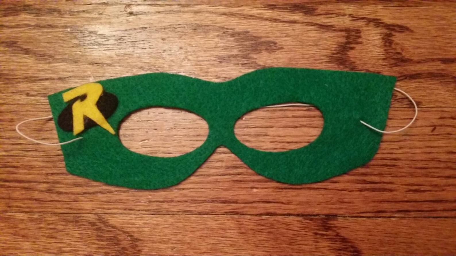 Child Size Batman and Robin Masks! Great for Parties, Costumes, or Play ...