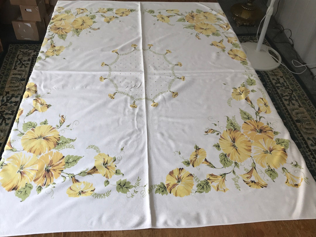 Yellow Delight! Vintage Cotton Rectangle Tablecloth W/yellow Morning ...