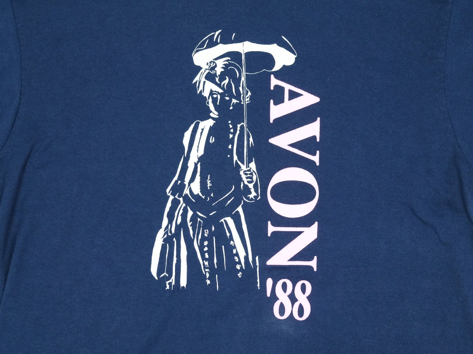 Vintage AVON Shirt L - 80s Avon Tshirt - Avon Lady With Umbrella Tshirt ...