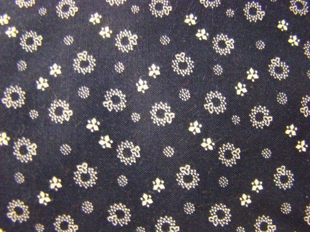 Vintage Navy Calico Fabric White Snowflakes/wreath Design - Fabric by ...
