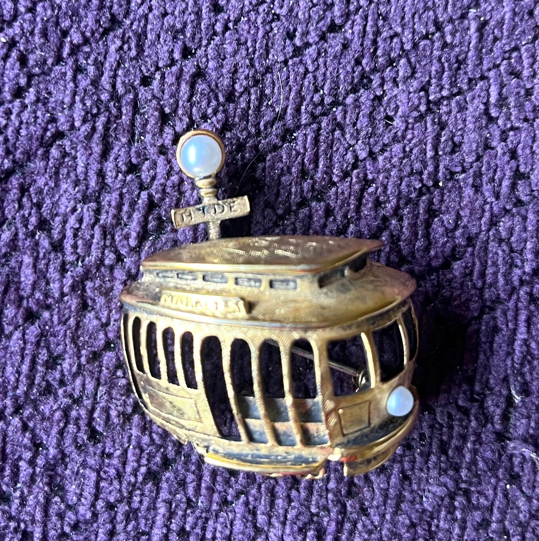 Vintage Tortolani San Francisco Gold Tone Trolley Cable Car Brooch Pin ...