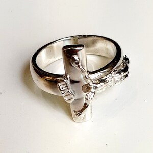 Crucifix Ring - Etsy