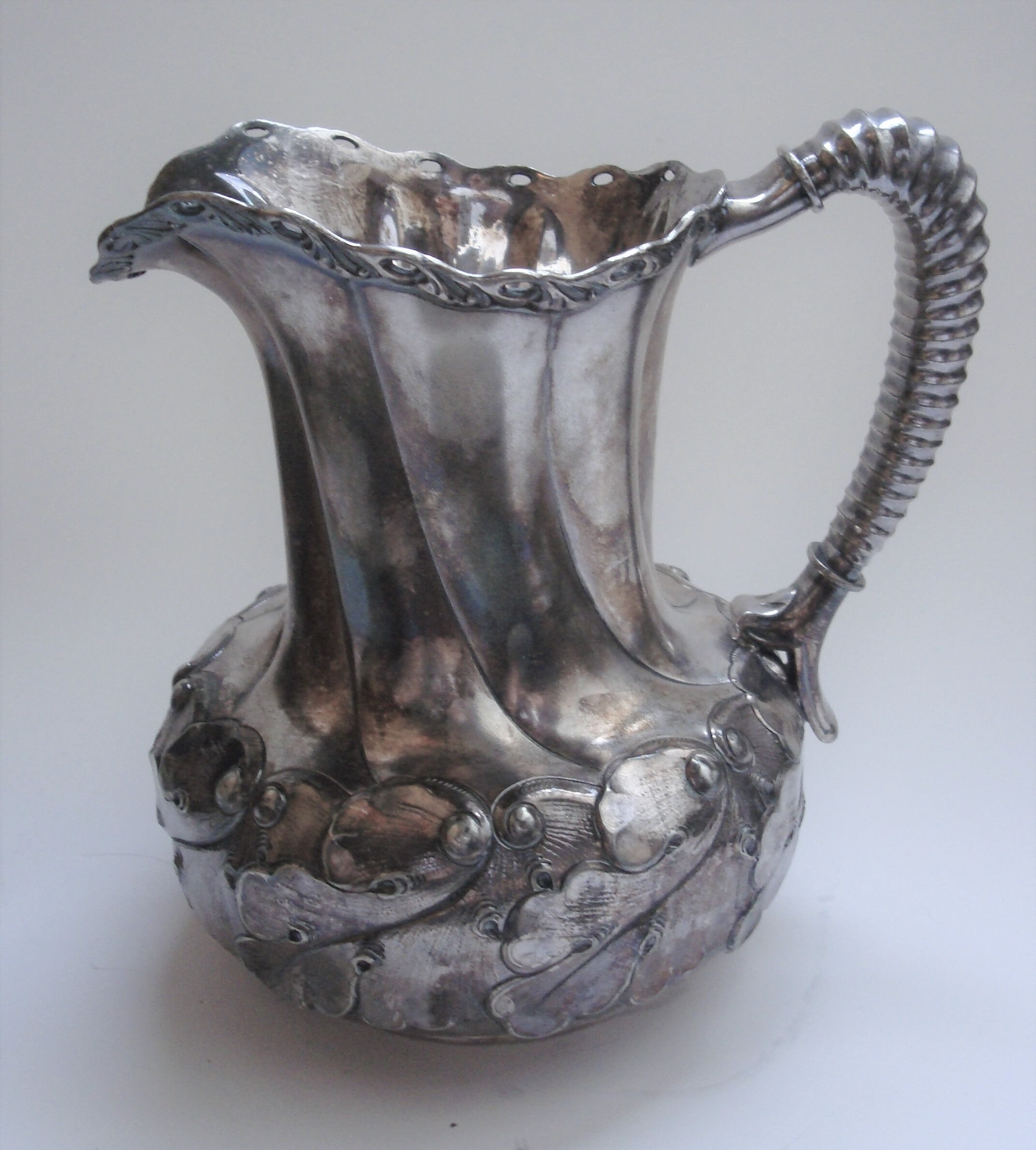 Pitchers & Drinking Sets Drinkware Wilcox Silverplate Water Pitcher ...