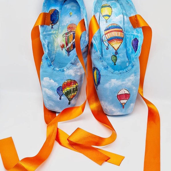 Painted Pointe Shoes - Etsy