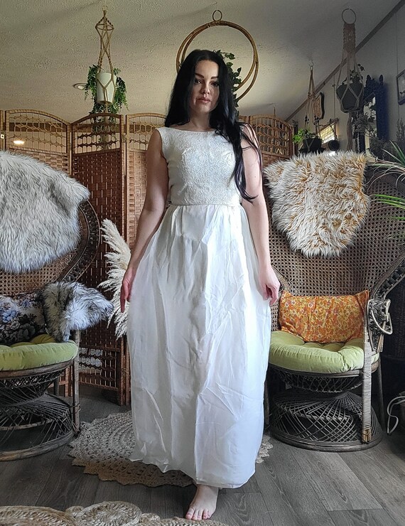 pretty vintage 1950s sheer - Gem