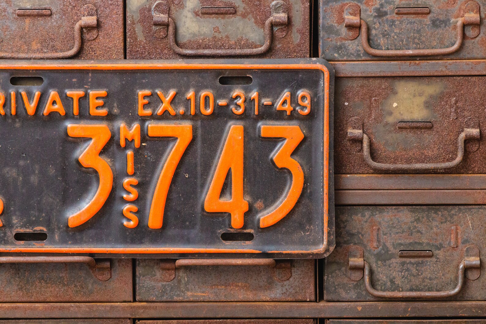 Mississippi 1949 Trailer License Plate Vintage Black Wall - Etsy