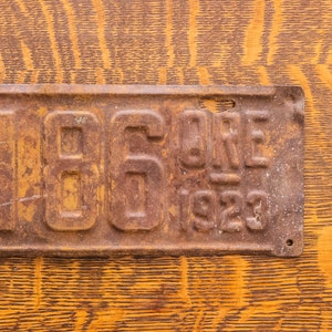 1923 Oregon Rusty License Plate Vintage Brown Wall Hanging Decor 97186 ...