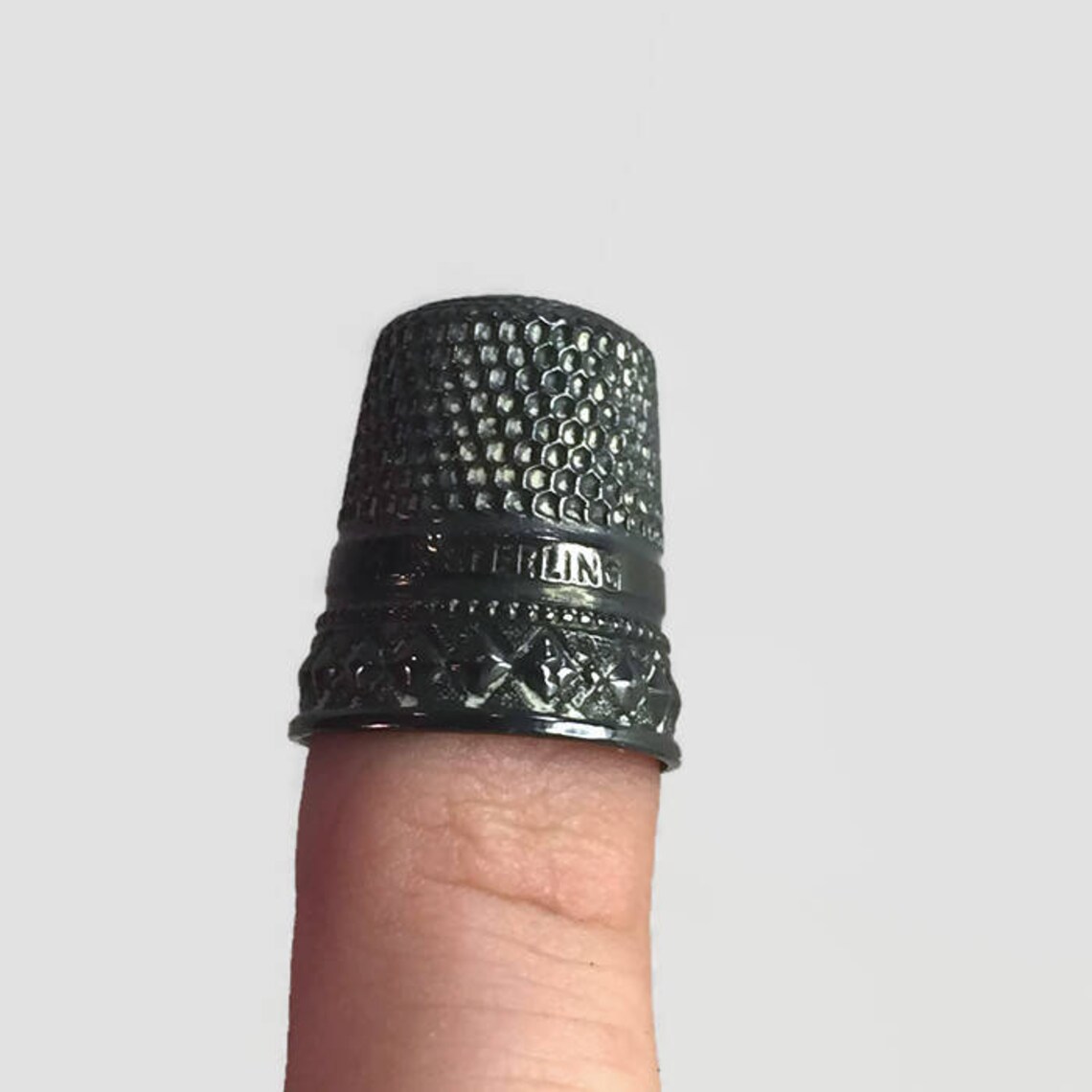 Diamond Patterned Sterling Silver Thimble Vintage Sewing - Etsy