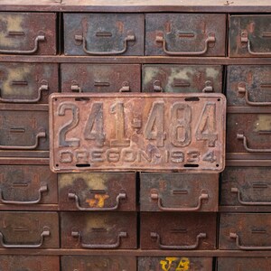 Oregon 1934 Rusty License Plate Vintage Brown Wall Hanging - Etsy