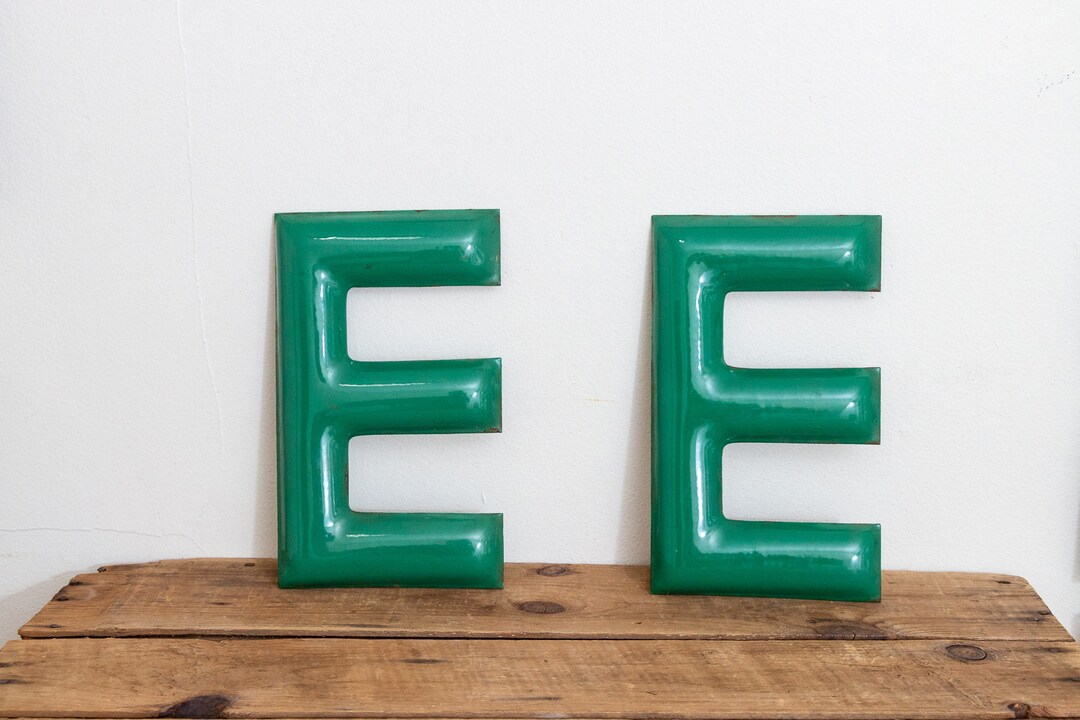 Green Letter E Porcelain Vintage Wall Hanging Decor Metal Initials Name ...