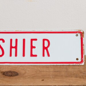 Cashier Sign Vintage Embossed Red and White Wall Hanging Decor - Etsy