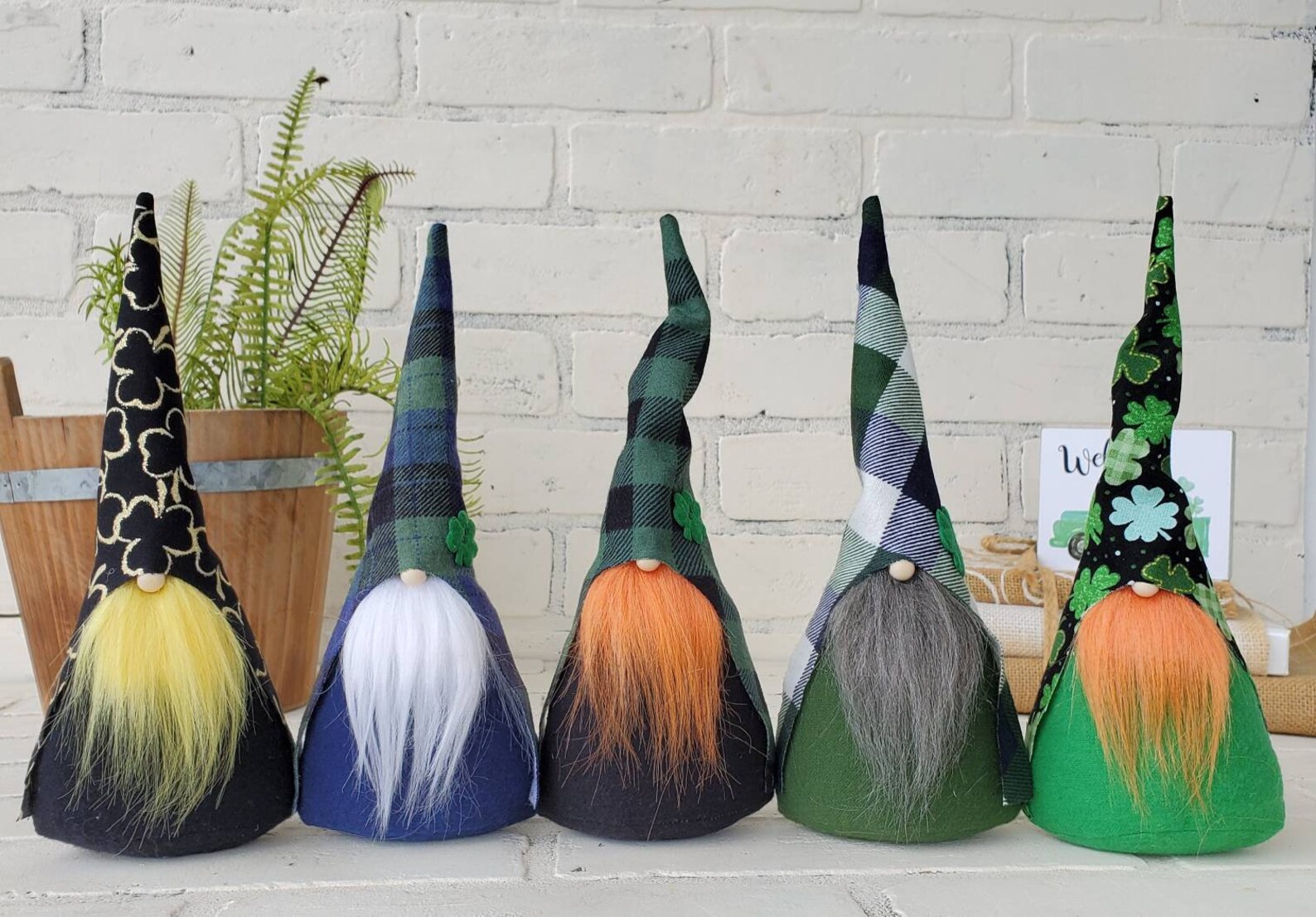 Shamrock gnome st Patrick's gnome irish decor | Etsy