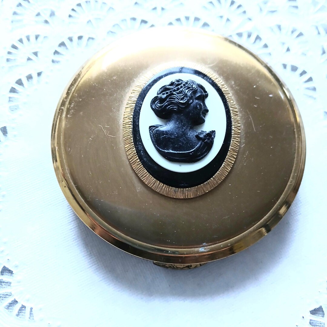 Vintage Powder Cameo Compact, 1960s, for Pressed Powder, Gold Tone ...