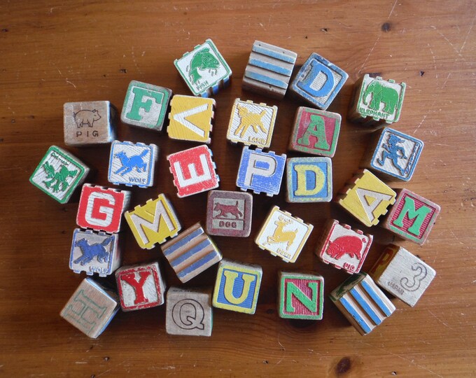 31 Vintage Wooden Alphabet Blocks - 1950's Alphabet Letters Picture ...