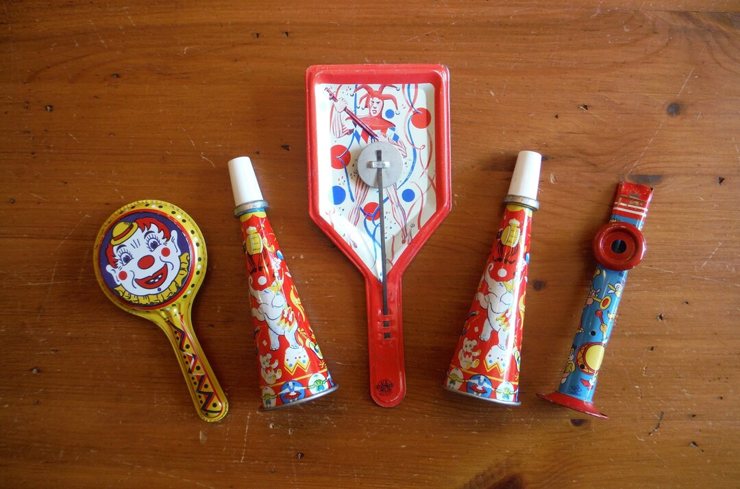 Vintage Children's Party Novelty Tin Toys Vintage 1950's '60's Metal ...