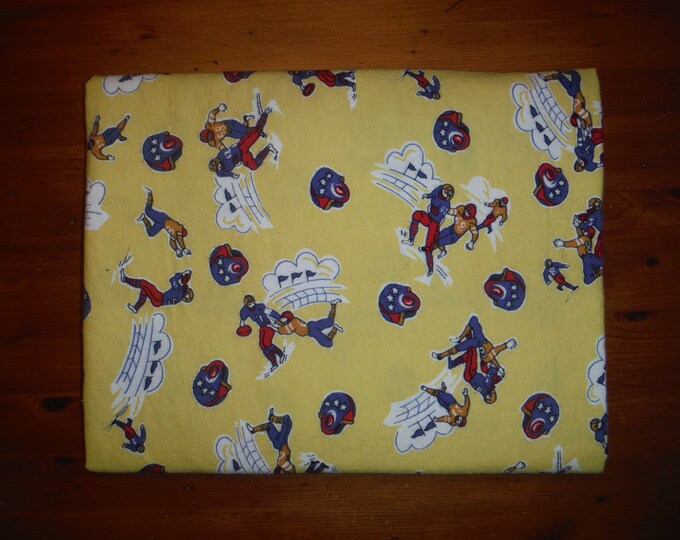 Vintage Football Flannel Fabric - 1960's Football Game Football Players ...