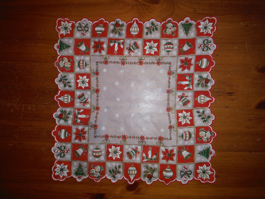 Best Vintage Christmas Hankie Vintage Christmas X-mas Holiday Scalloped ...