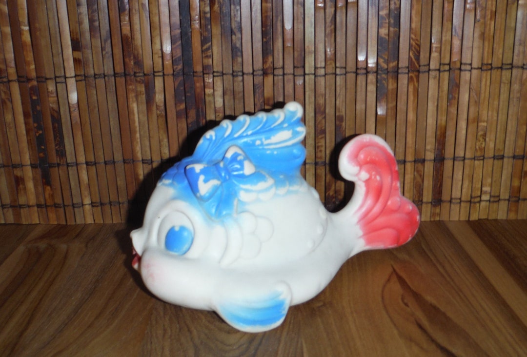 Vintage 1950's Fish Squeaker Toy - 1955 Sun Rubber Co. Fish Squeak Toy ...