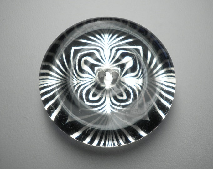 Large Mid Century Mod Optical Illusion Lucite Button - Etsy