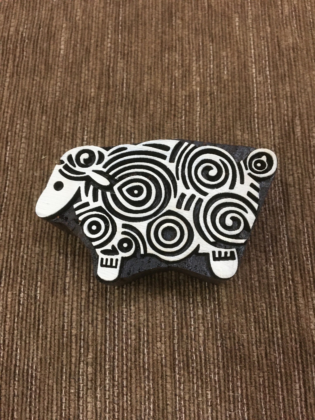 Indian Wooden Printing Block Curly Sheep, Wood Blocks, Tjaps, Carved ...