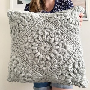 CROCHET PATTERN & VIDEO | Special Edition Basic Sunburst Pillow ...