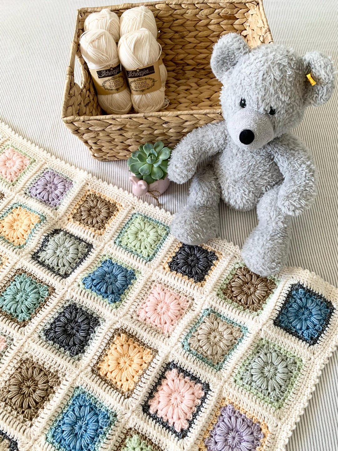 CROCHET PATTERN & VIDEO | Astrid Baby Blanket Pattern, Granny Square ...