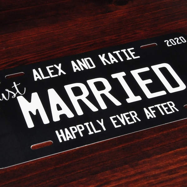 Just Married Car Plate - Etsy