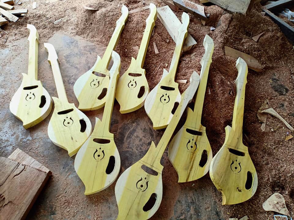 Isarn Acoustic Electric Phin 3 Strings, Thai Lao Guitar Musical ...