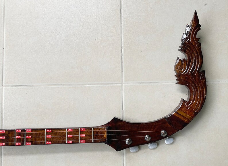 Thai Instruments Isarn Acoustic Electric Phin - 3-String Traditional ...