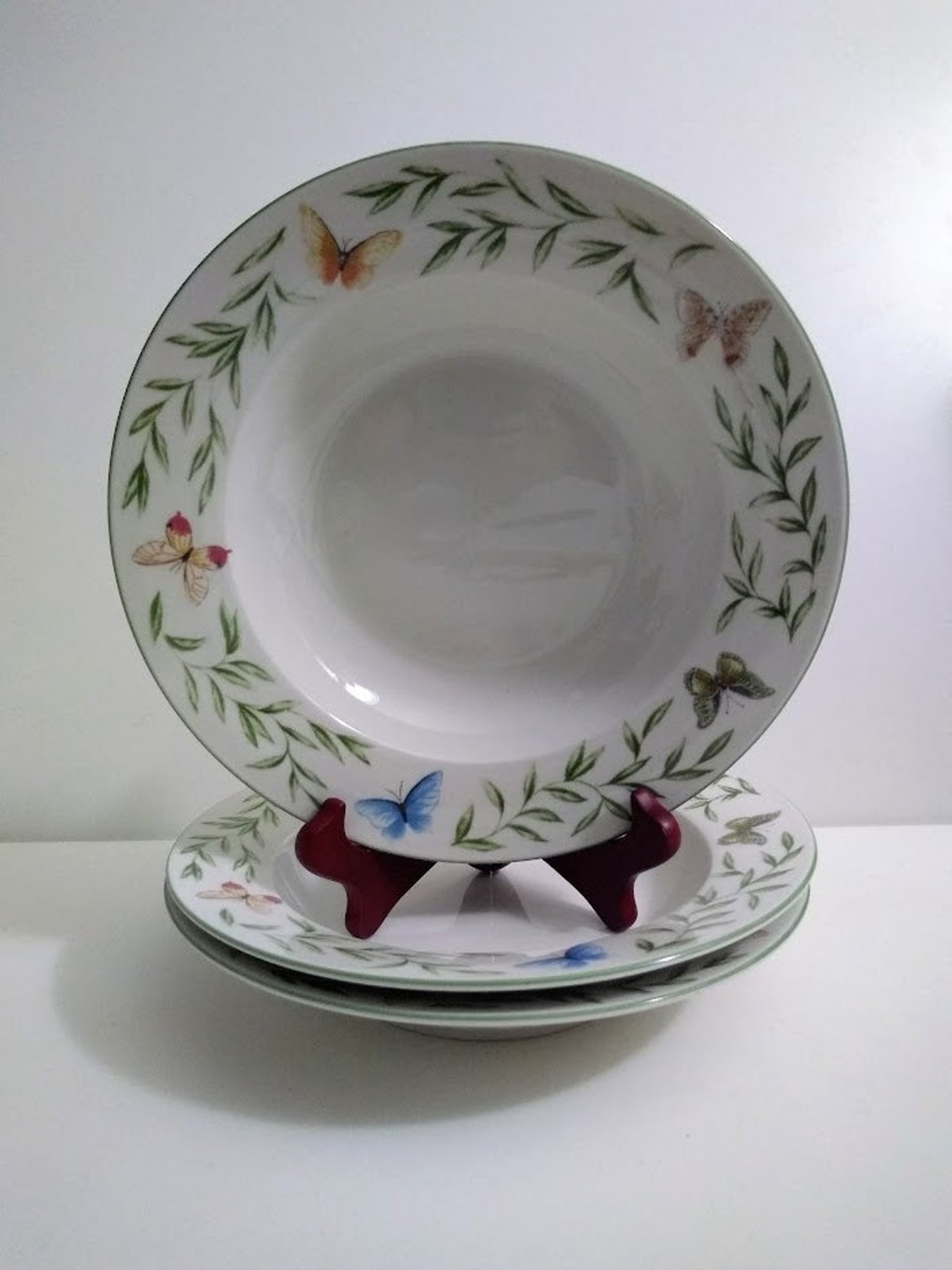 One Plate FARBERWARE Butterflies Brunches Birds Leaves SALAD Appetizer ...