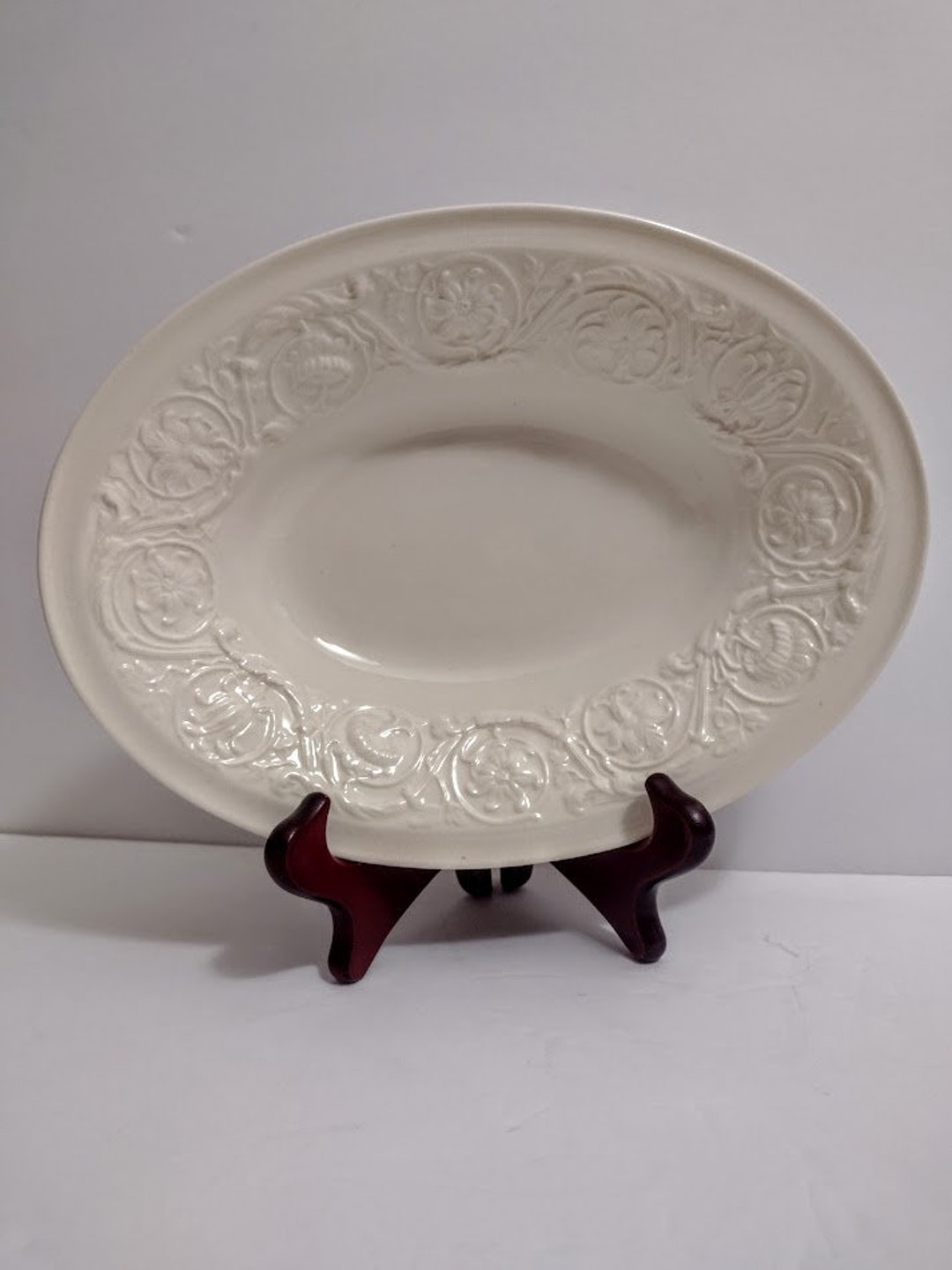 WEDGWOOD Patrician Etruria & Barlaston Ivory Embossed Oval SERVING BOWL ...