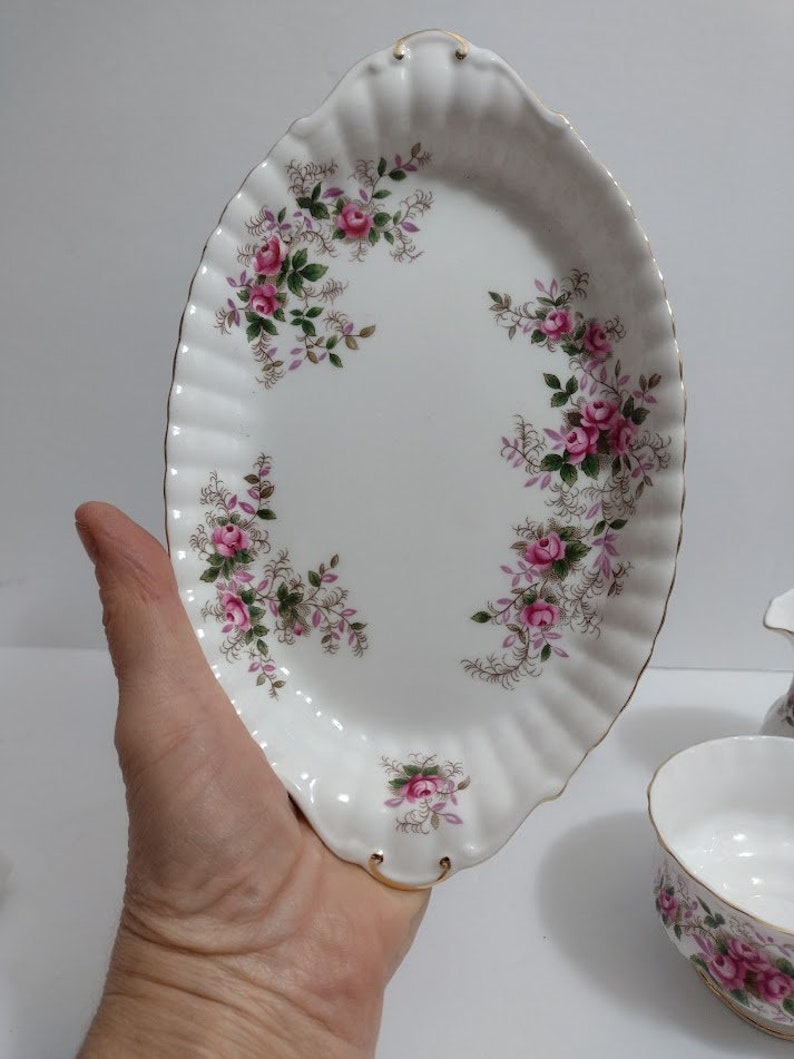ROYAL ALBERT Lavender Rose Serving Oval Plate Platter Tray 8.5 X 5.25 ...