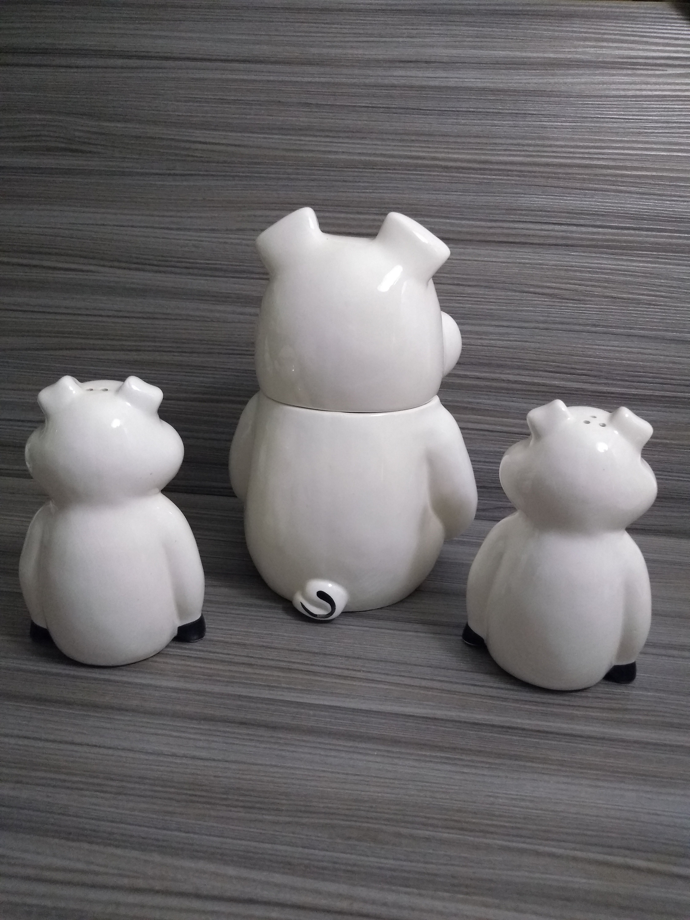 White Ceramic Pigs Family Cookie Jar Large Salt Pepper Shakers - Etsy