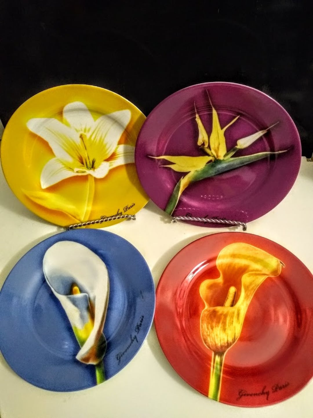 One Plate GIVENCHY Les Fleurs De Parfums Paris FLOWERS Salad Dessert ...