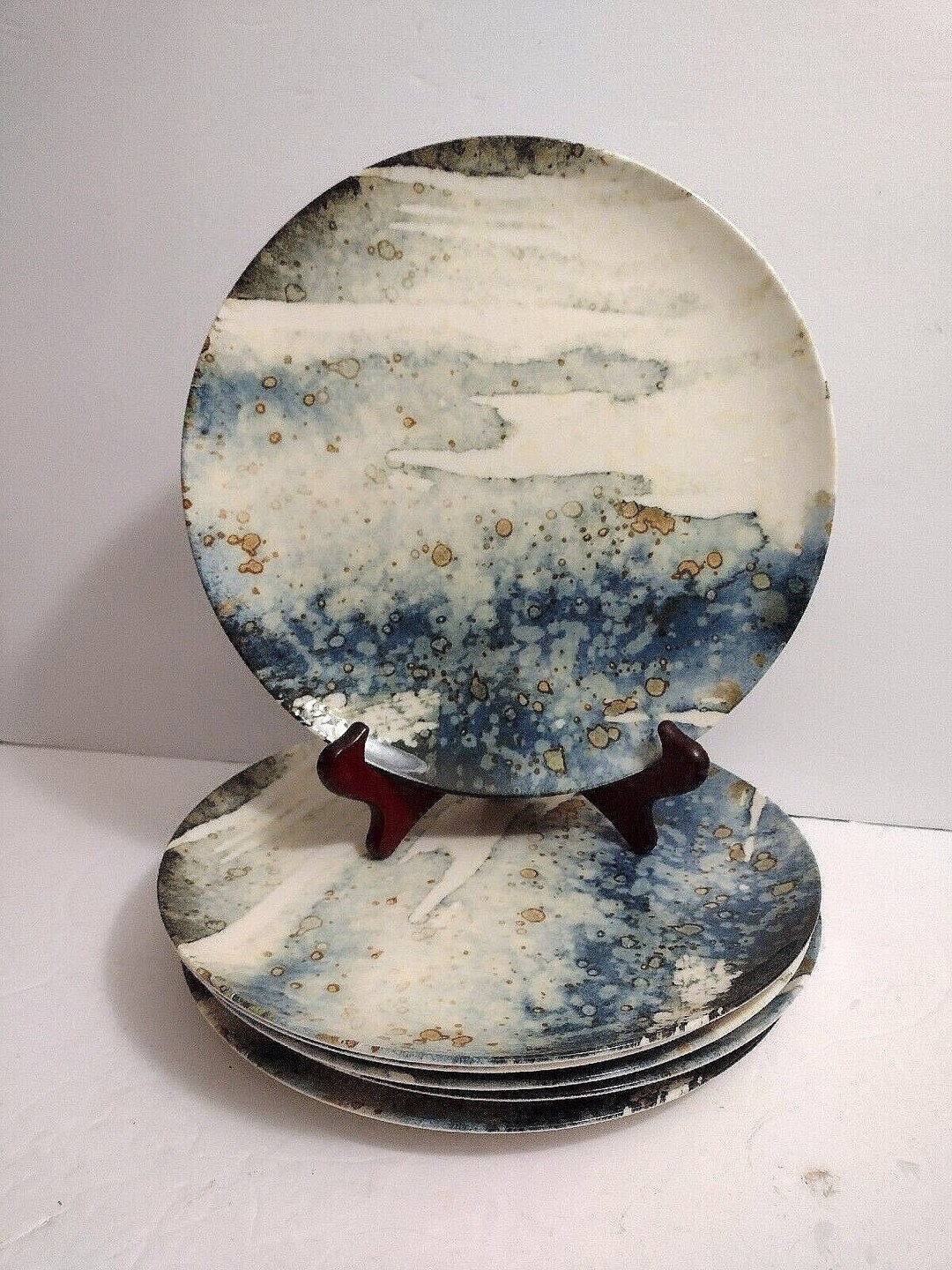 ONE Plate Aquarelle Ocean Beach Shore Embossed Intesa Home DINNER Plate ...