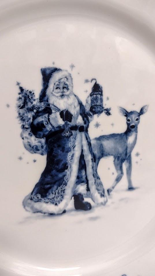 ONE Plate+napkin Christmas Blue Santa Claus With Deer Waved Floral Edge ...