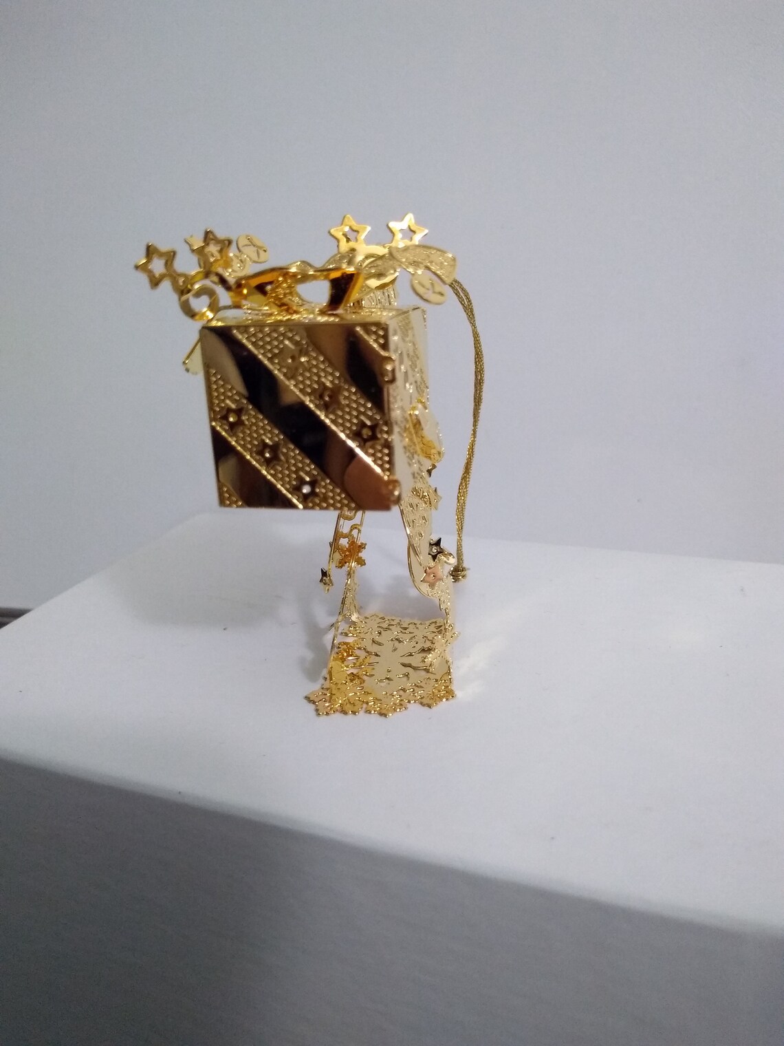 Vintage 23k Gold Plate Danbury Mint Christmas ELF BOY Carry - Etsy