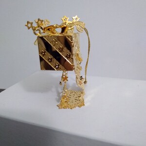 Vintage 23k Gold Plate Danbury Mint Christmas ELF BOY Carry GIFT Box ...