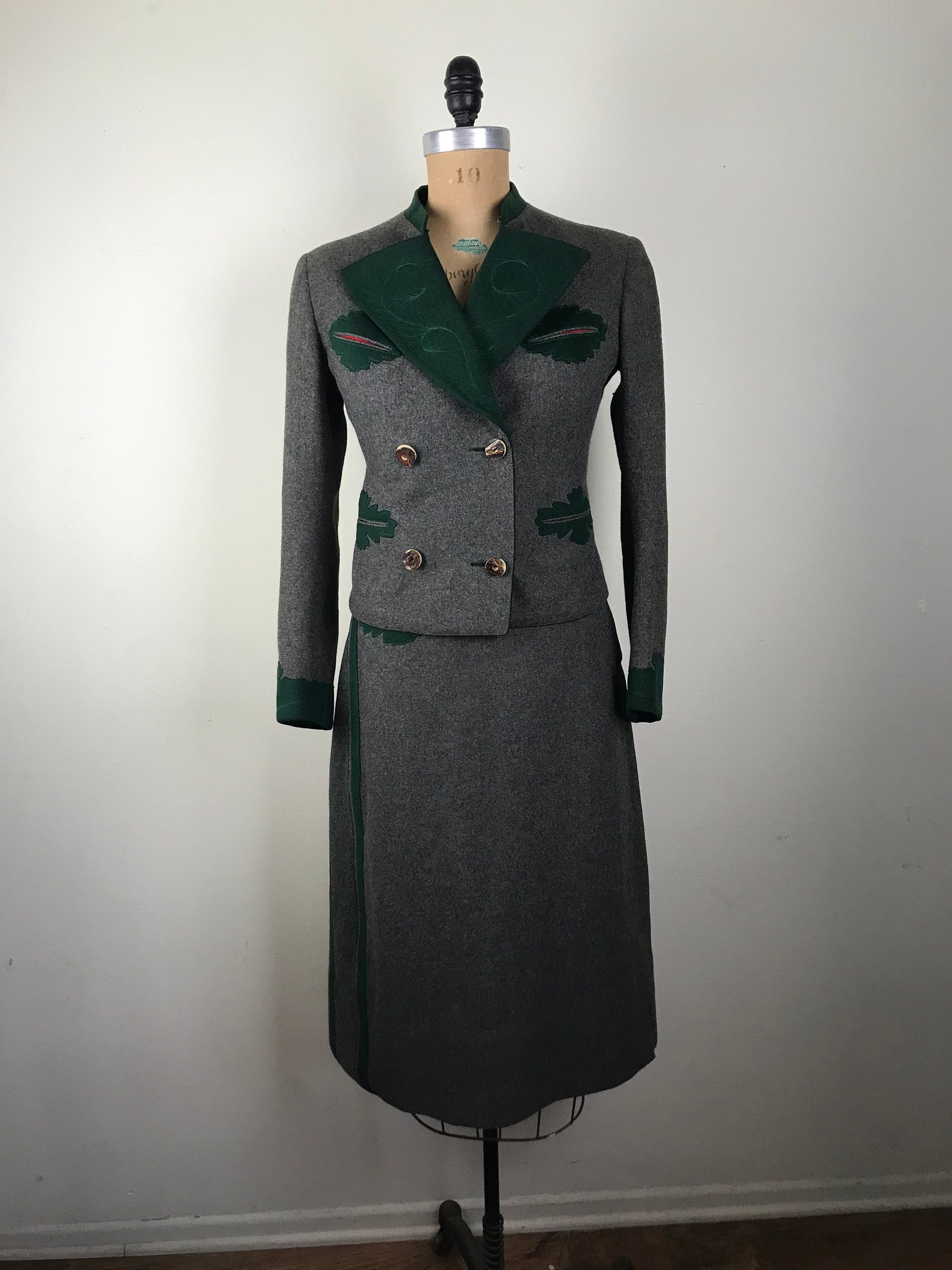 Vintage 1930s 30s 1940s 40s Austrian Embroidered Loden Suit Tyrolean ...