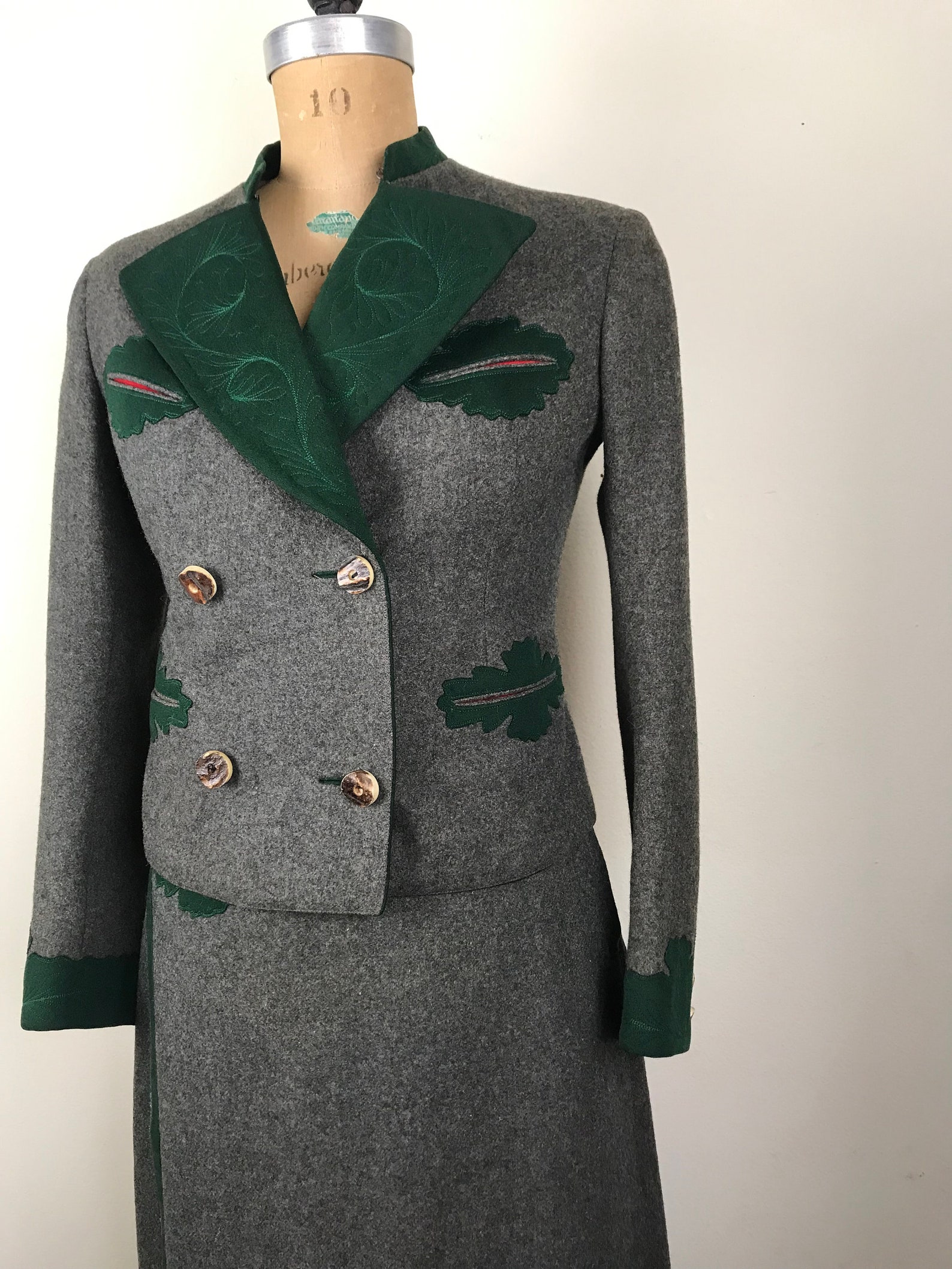 Vintage 1930s 30s 1940s 40s Austrian Embroidered Loden Suit Tyrolean ...