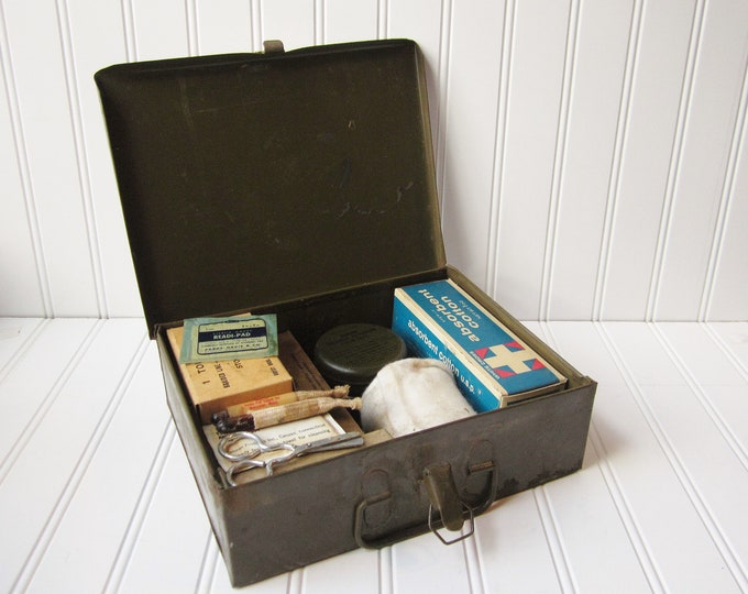 Vintage First Aid Kit Metal Box With Contents - Etsy