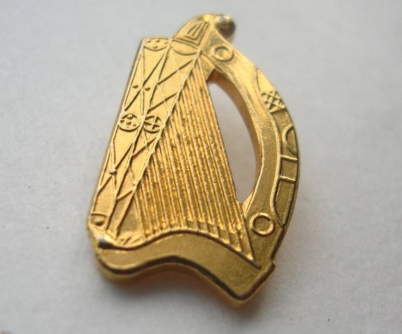 6 Vintage Irish Celtic Lapel Pins +Cross Harp, Lily P… - Gem