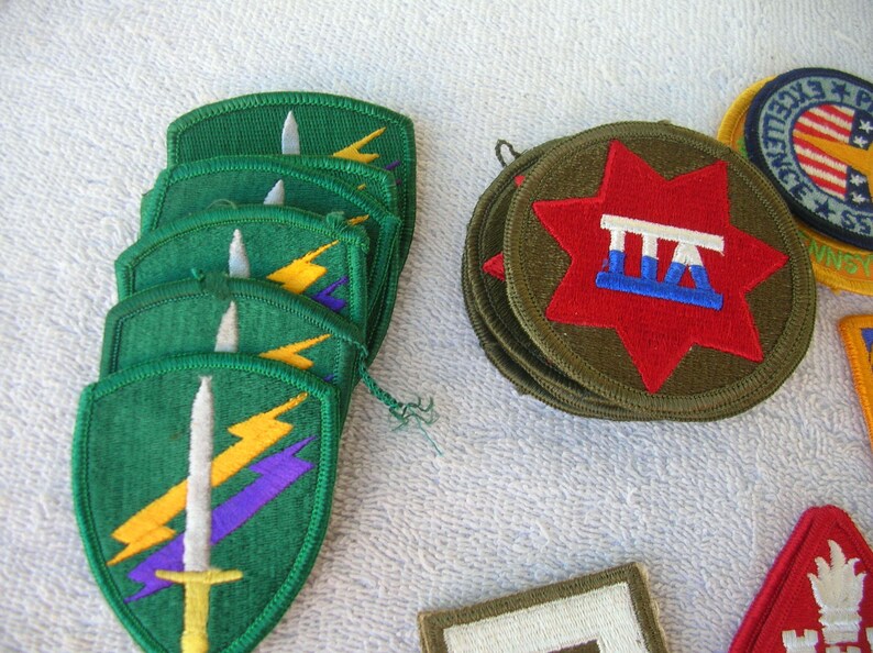 82 Vintage Military Cloth Fabric Insignia Patches Army - Etsy