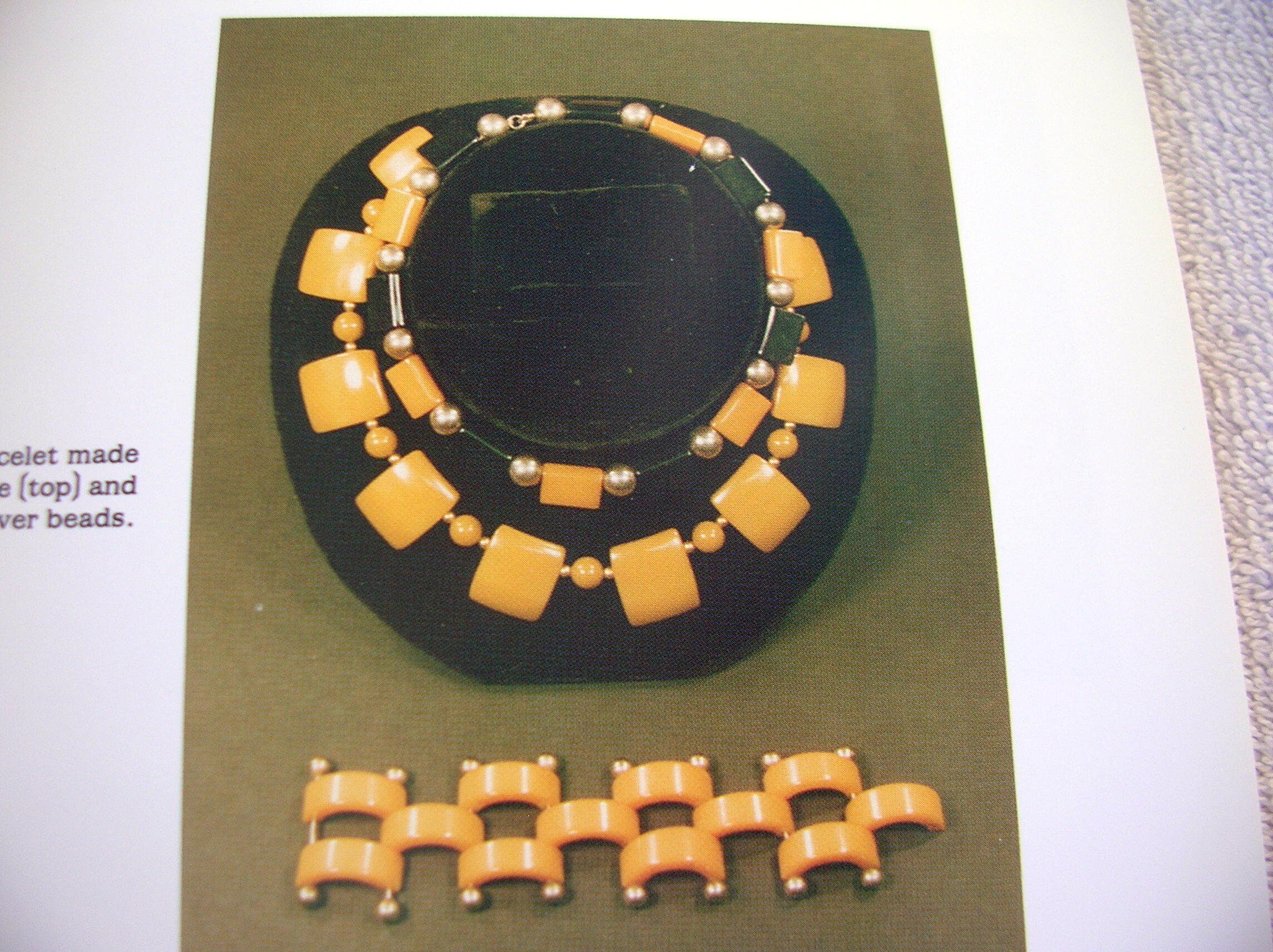 1994 Collectors Guide to Art Deco. by Mary Frank Gaston, Identification ...