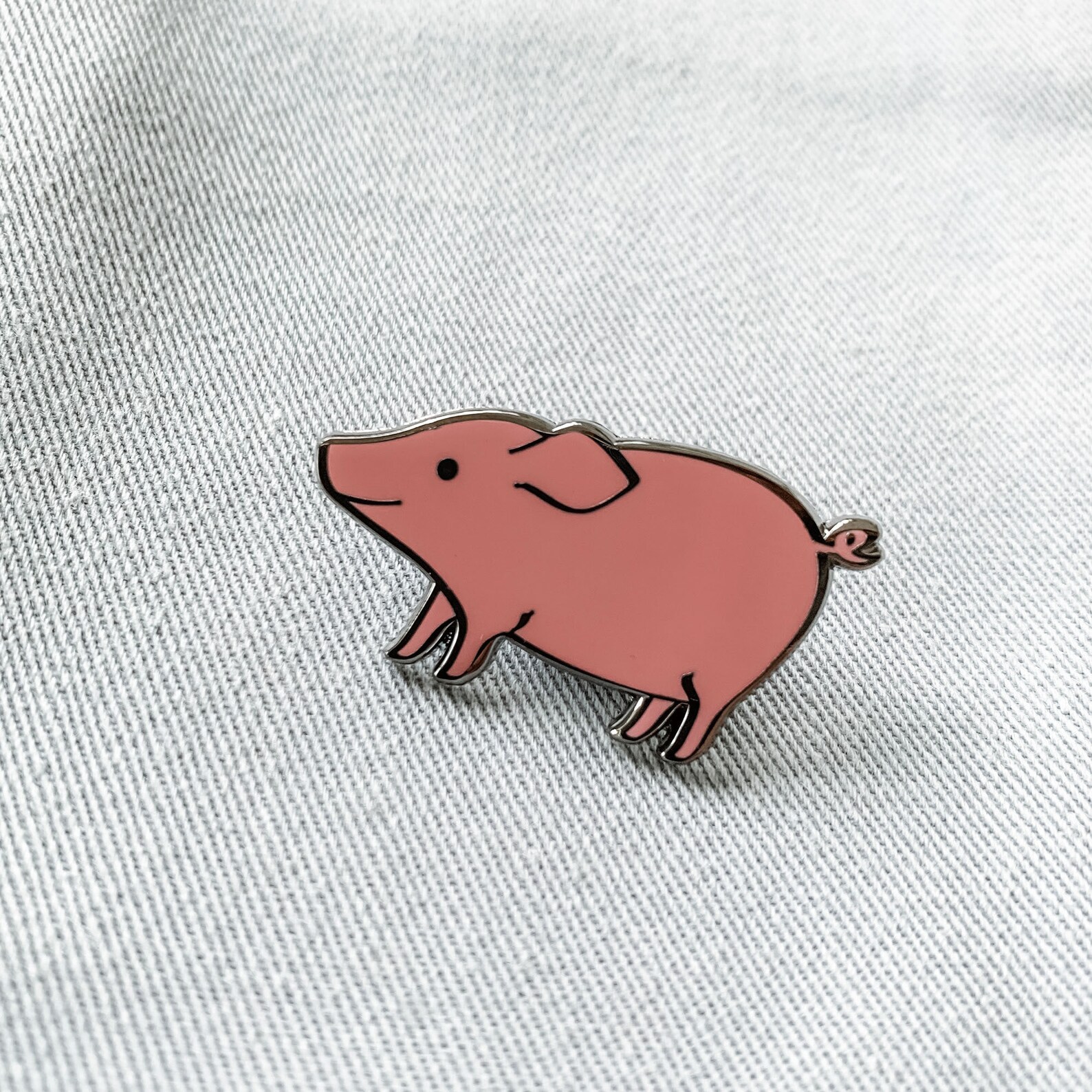 Pig Enamel Pin Gift for Pig Lovers Enamel Lapel Pin Pig | Etsy