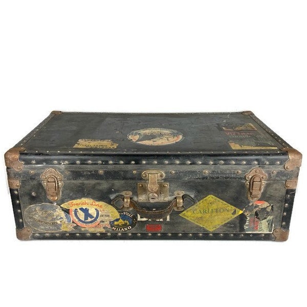Antique Trunk - Etsy