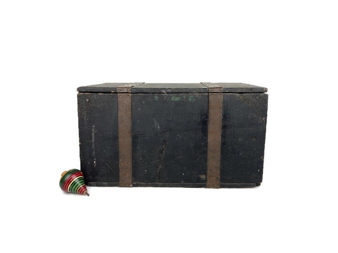 Antique Strongbox Wood Crate Rustic Wooden Crate Box Copper Banded ...